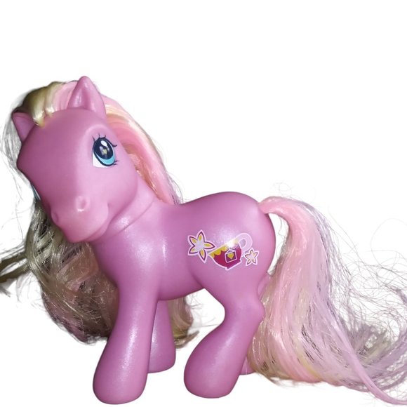 My Little Pony | Toys | Vtg My Little Pony Tea Leaf Pink Pony Yellow ...
